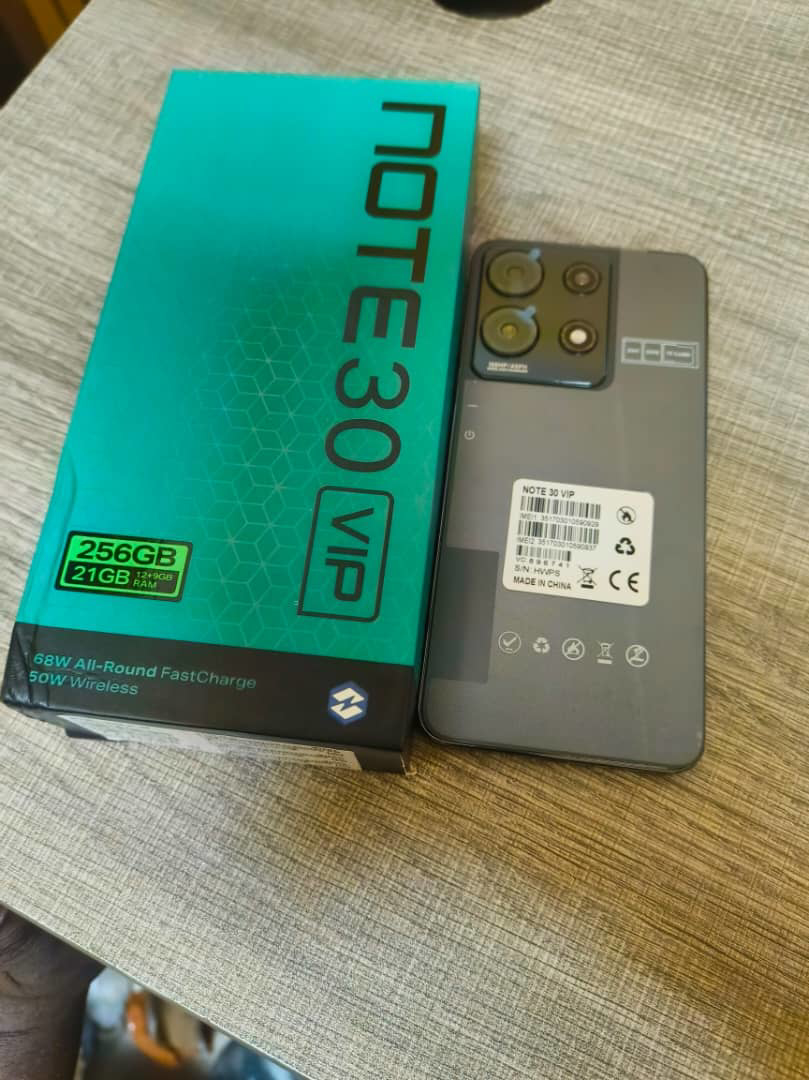 NOTE 30 VIP - 32Go + 2GO Ram - 4G LTE - 4000 Mah - 6.6" - SAV 01 MOIS